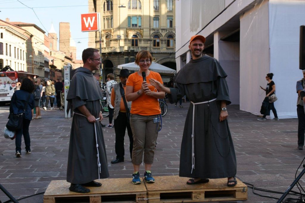 L'abito dei frati 3: cosa significa? - Vocazione Francescana