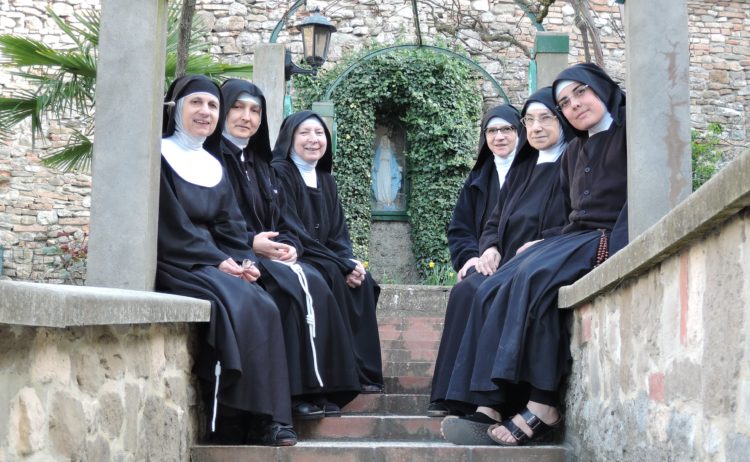 Chi sono i francescani? Che cos'è la famiglia francescana? - Vocazione ...